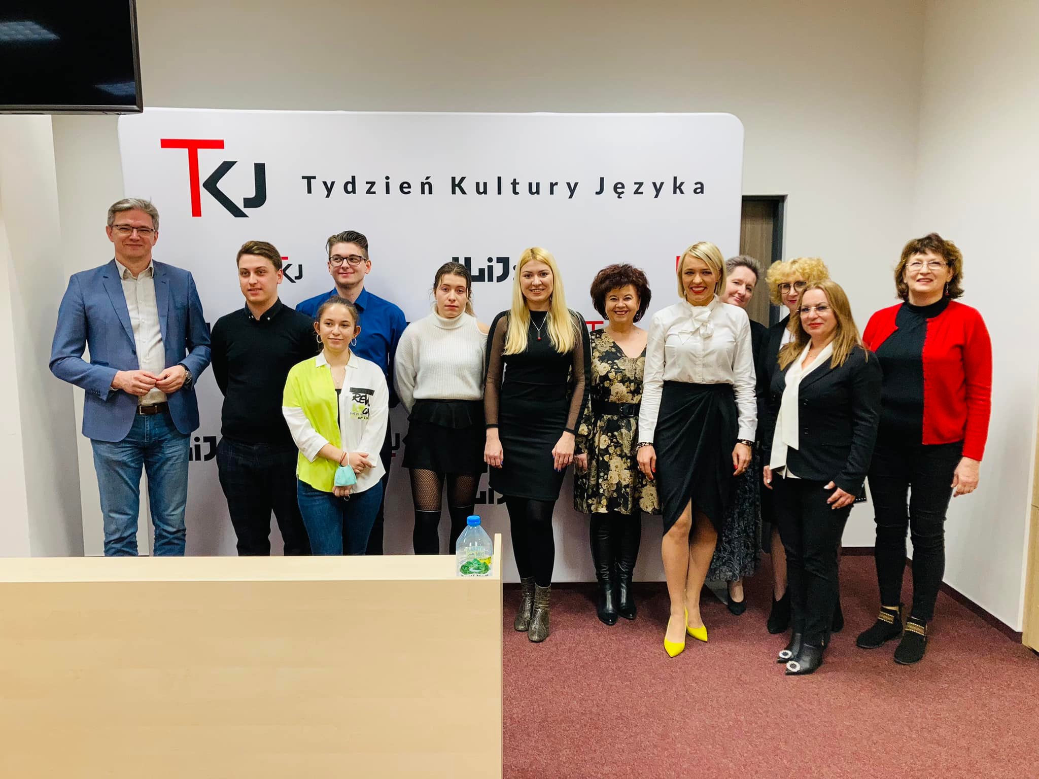 Instytut Literaturoznawstwa i Językoznawstwa UJK Kielce - Instytut Literaturoznawstwa i ...